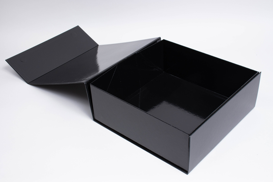 12 x 12 x 4-1/2" Black Gloss Magnetic Lid Gift Box